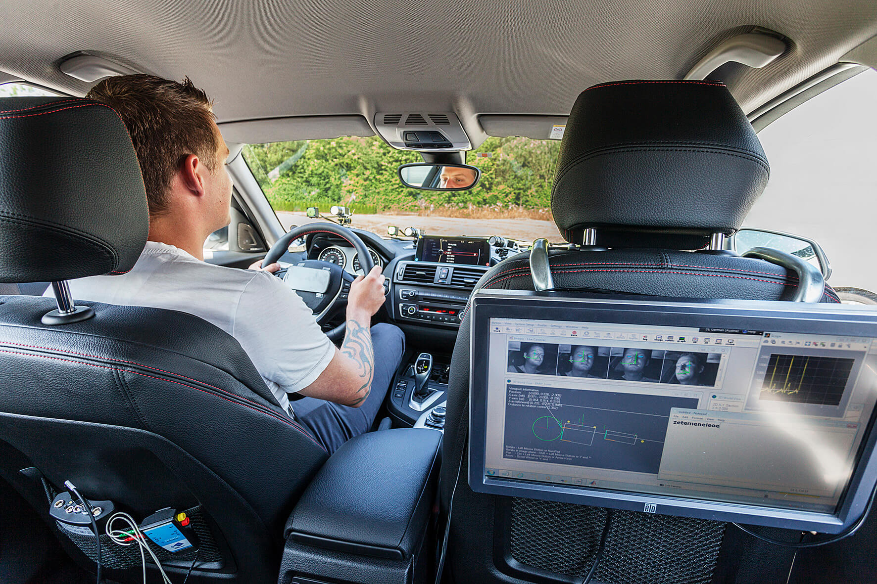 Driver Distraction - hci.plus